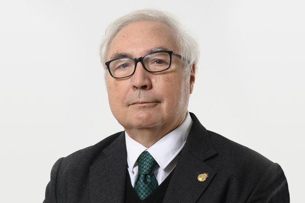 Manuel Castells: A visão da "sociedade em rede" | Vinícius Ghise